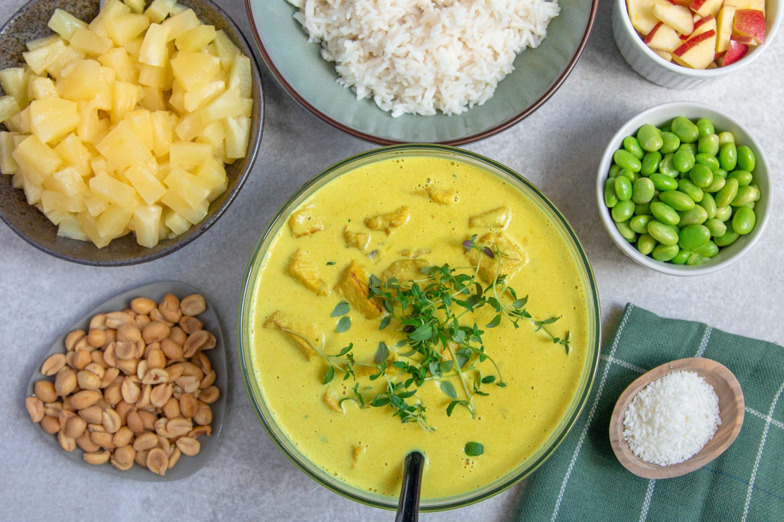 Ristaffel Med Kokossauce Svinek d Og Alverdens Topping Til To Dage Ristaffel Med Kokossauce Svinek d Og Alverdens Topping Til To Dage